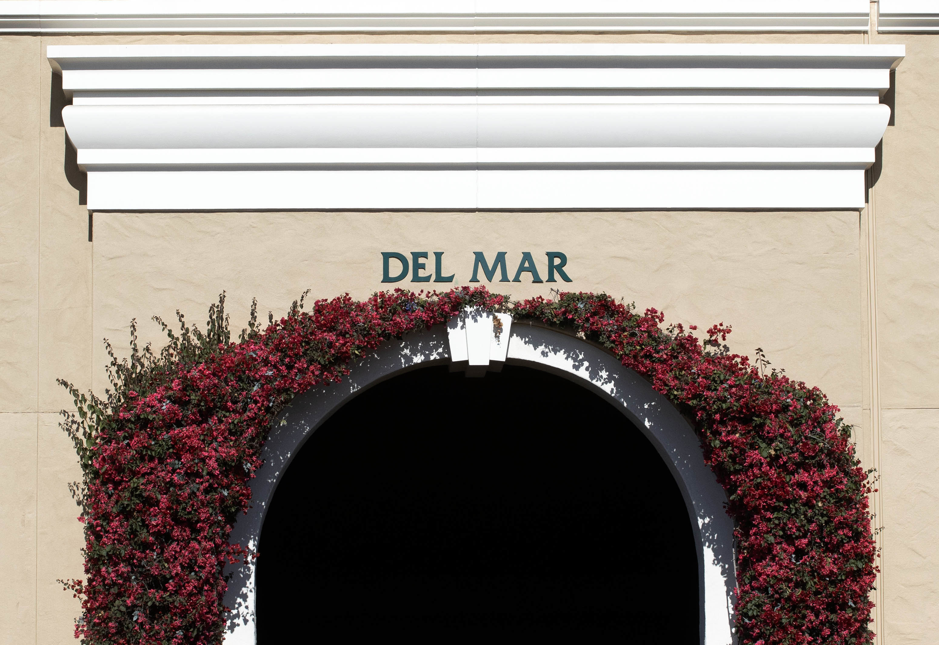 Del Mar fall meet pick six minimum will be $2, except on Breeders' Cup days
