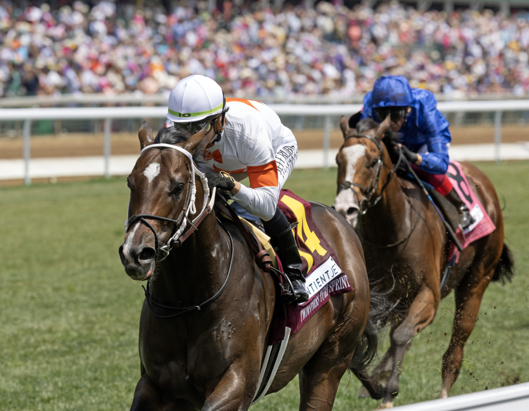 Cogburn sprints away in the stretch to take Twin Spires Turf Sprint